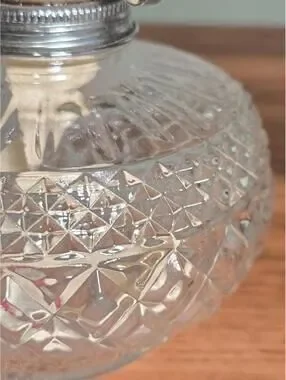 Accents | Vintage Lamplight Farms Glass Oil Lamp Hurricane Chamber ...